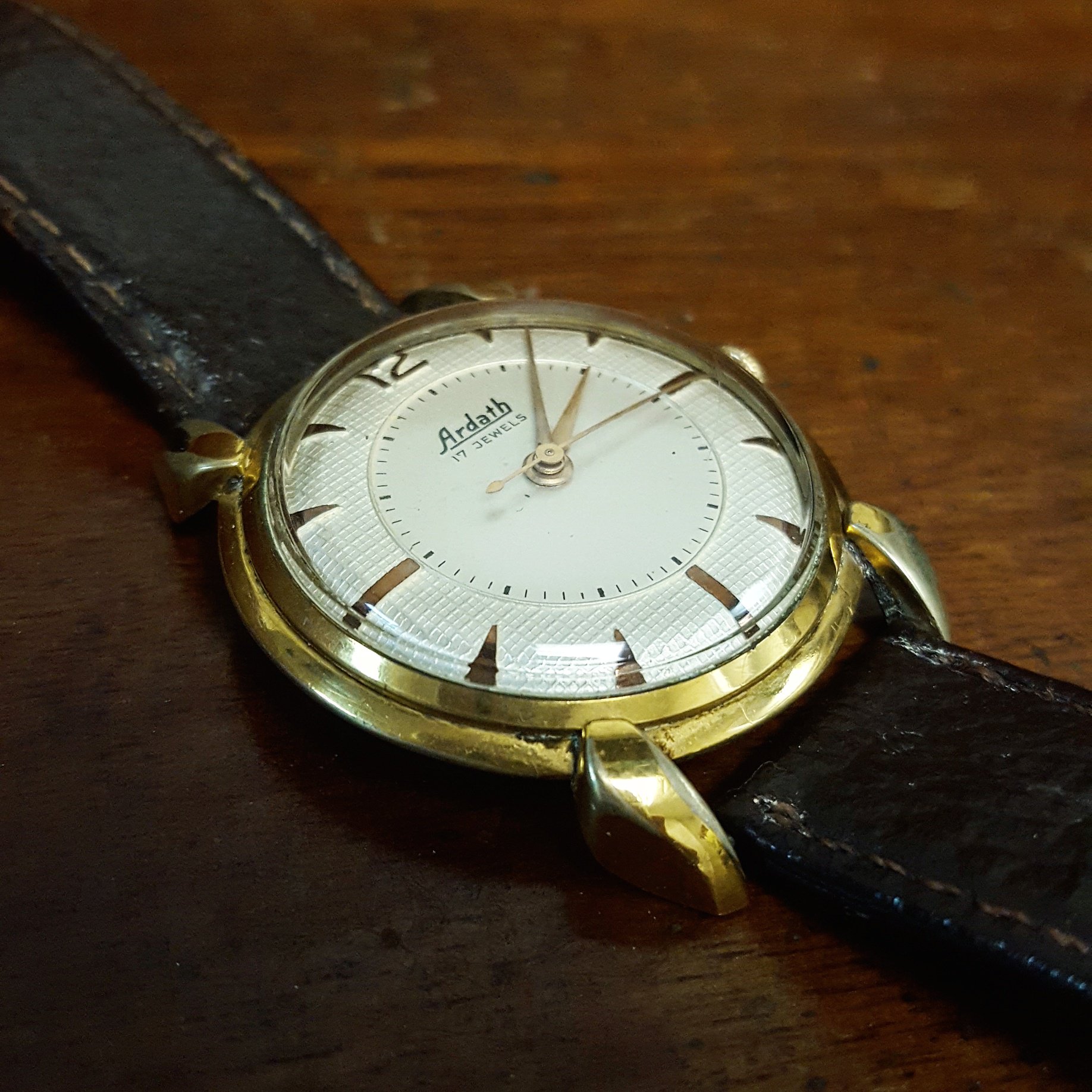 Check Out Timepieces - An Antique Product - Artifacts Ltd.